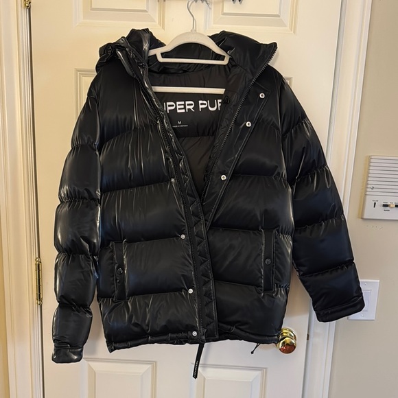 Aritzia | Jackets & Coats | Super Puff Black Puffer Jacket | Poshmark